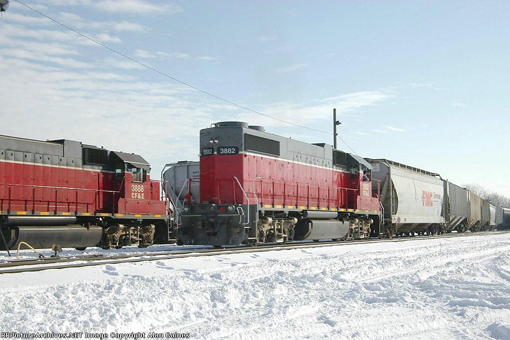 CF&E GP38-2 3882
